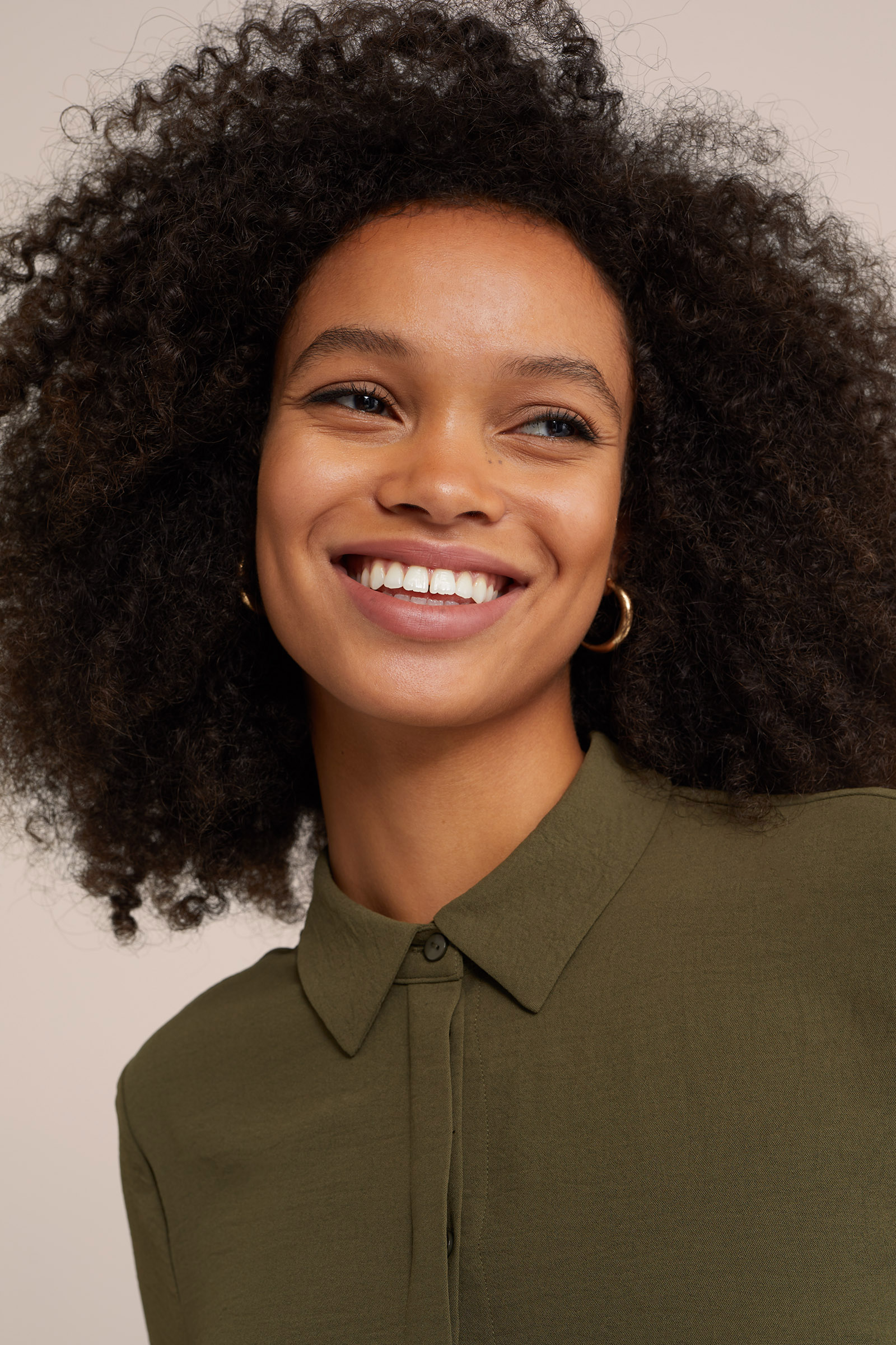 Dames blouse met fijne structuur | wefashion.com