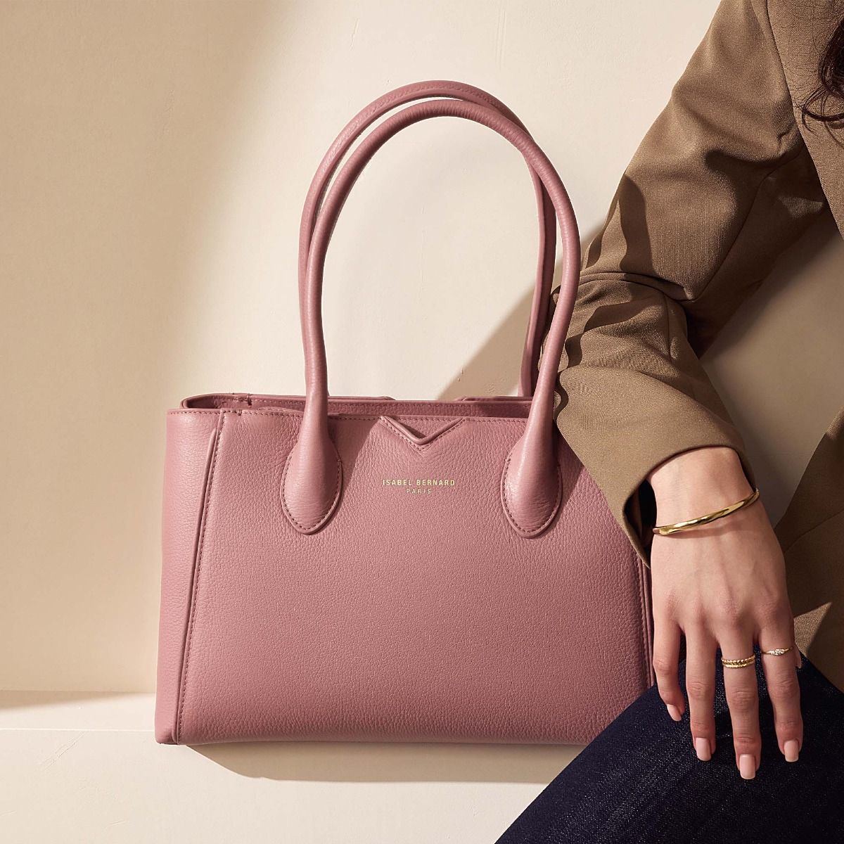 Dames handtas Isabel Bernard | wefashion.com
