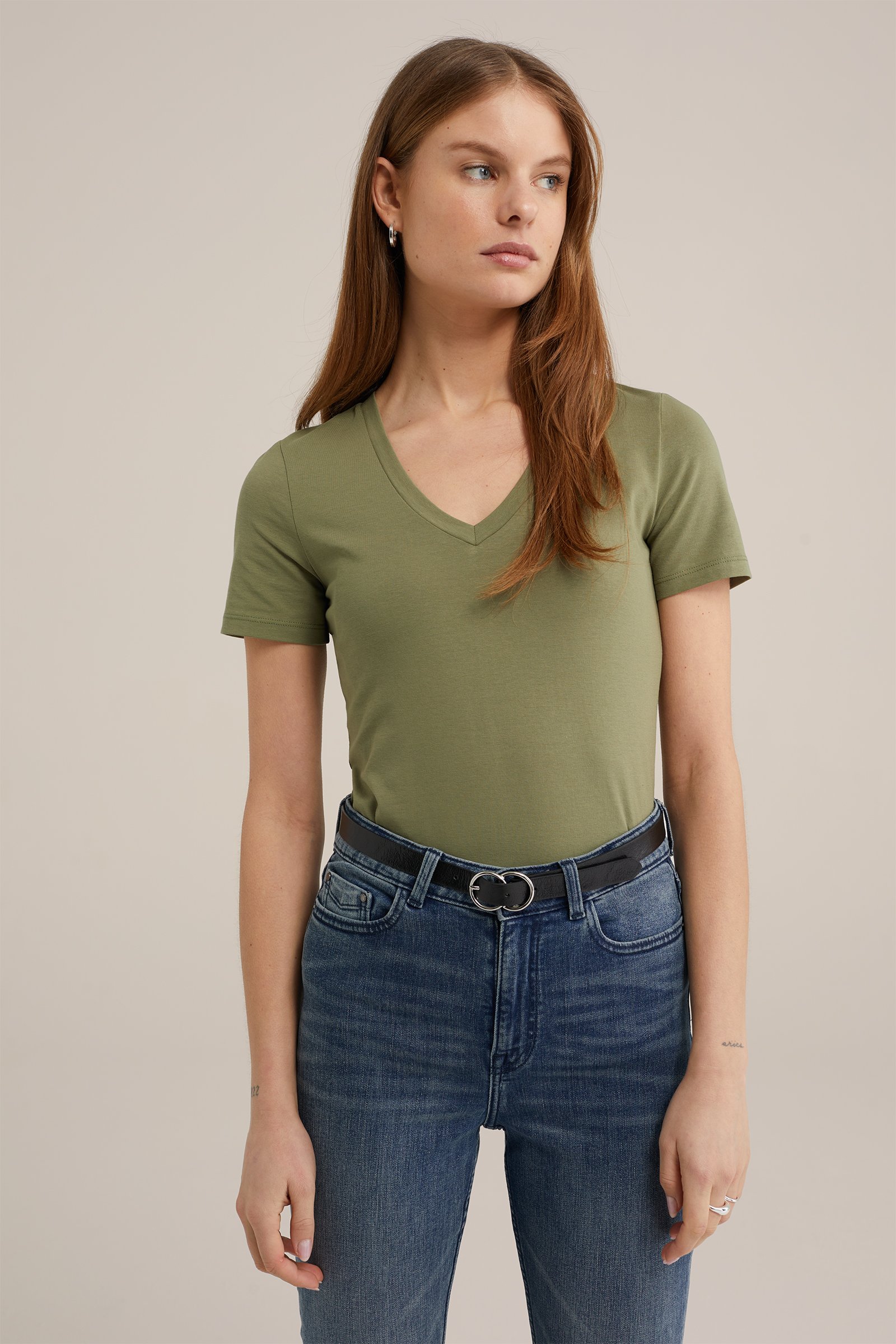 Dames T-shirt met V-hals | wefashion.com