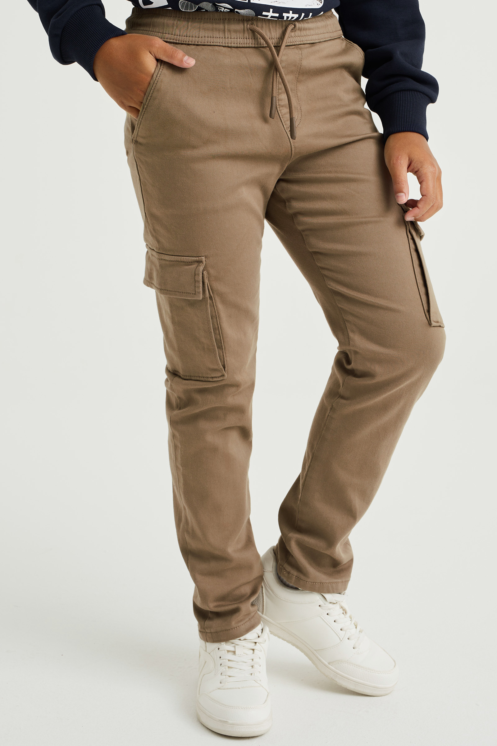 Jongens regular fit cargobroek met stretch | wefashion.com