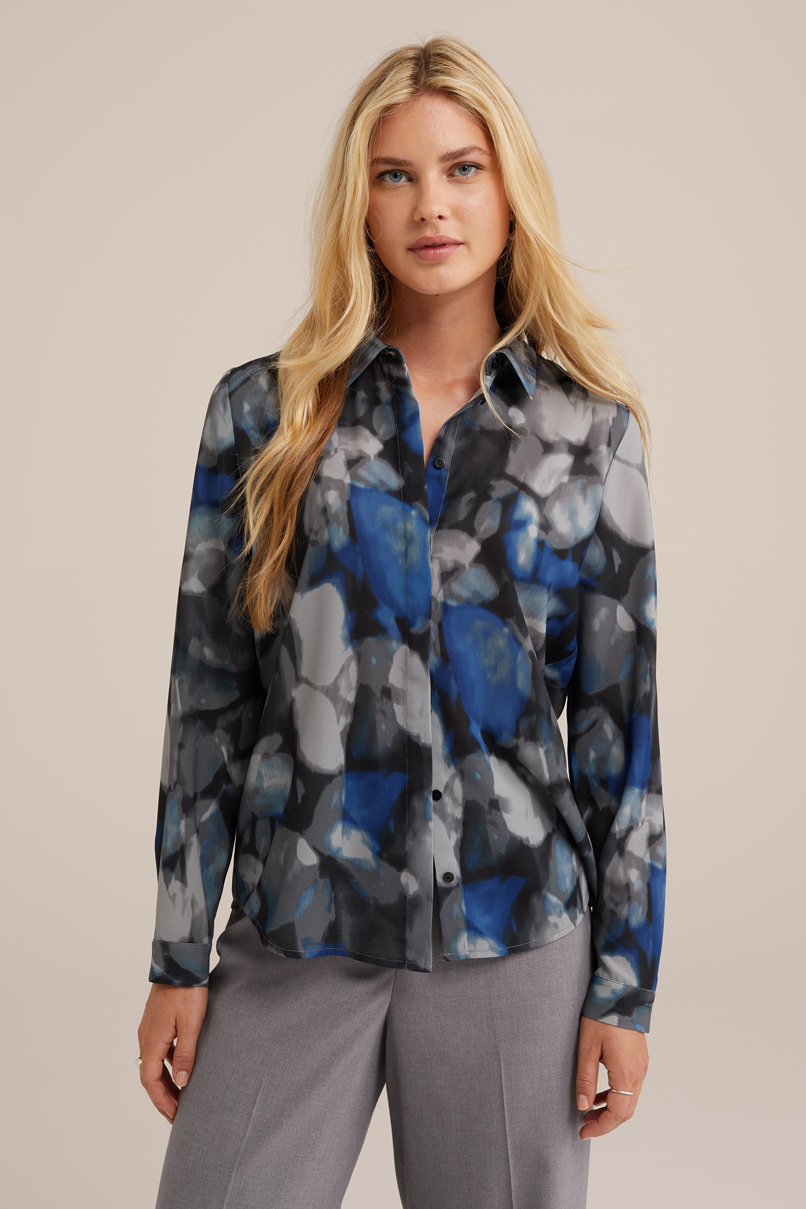 Dames blouse met fijne structuur | wefashion.com
