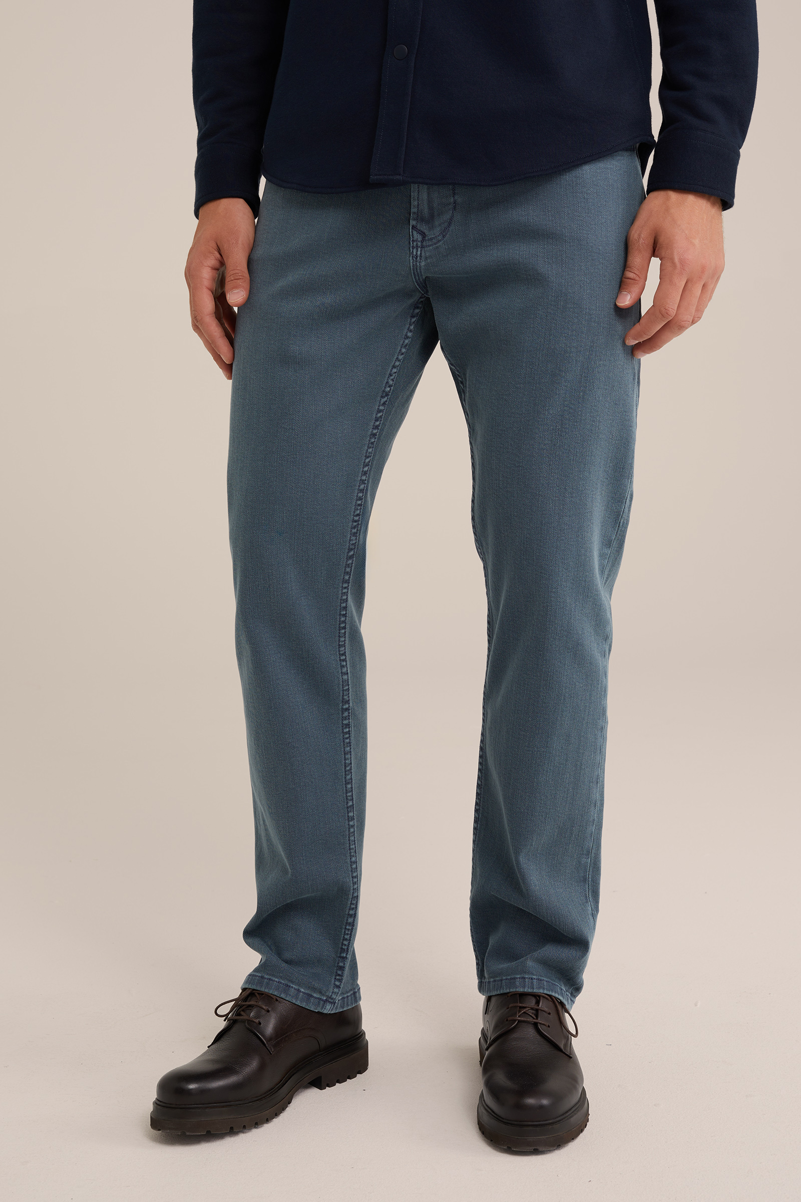 Heren regular fit jeans met medium stretch | wefashion.com