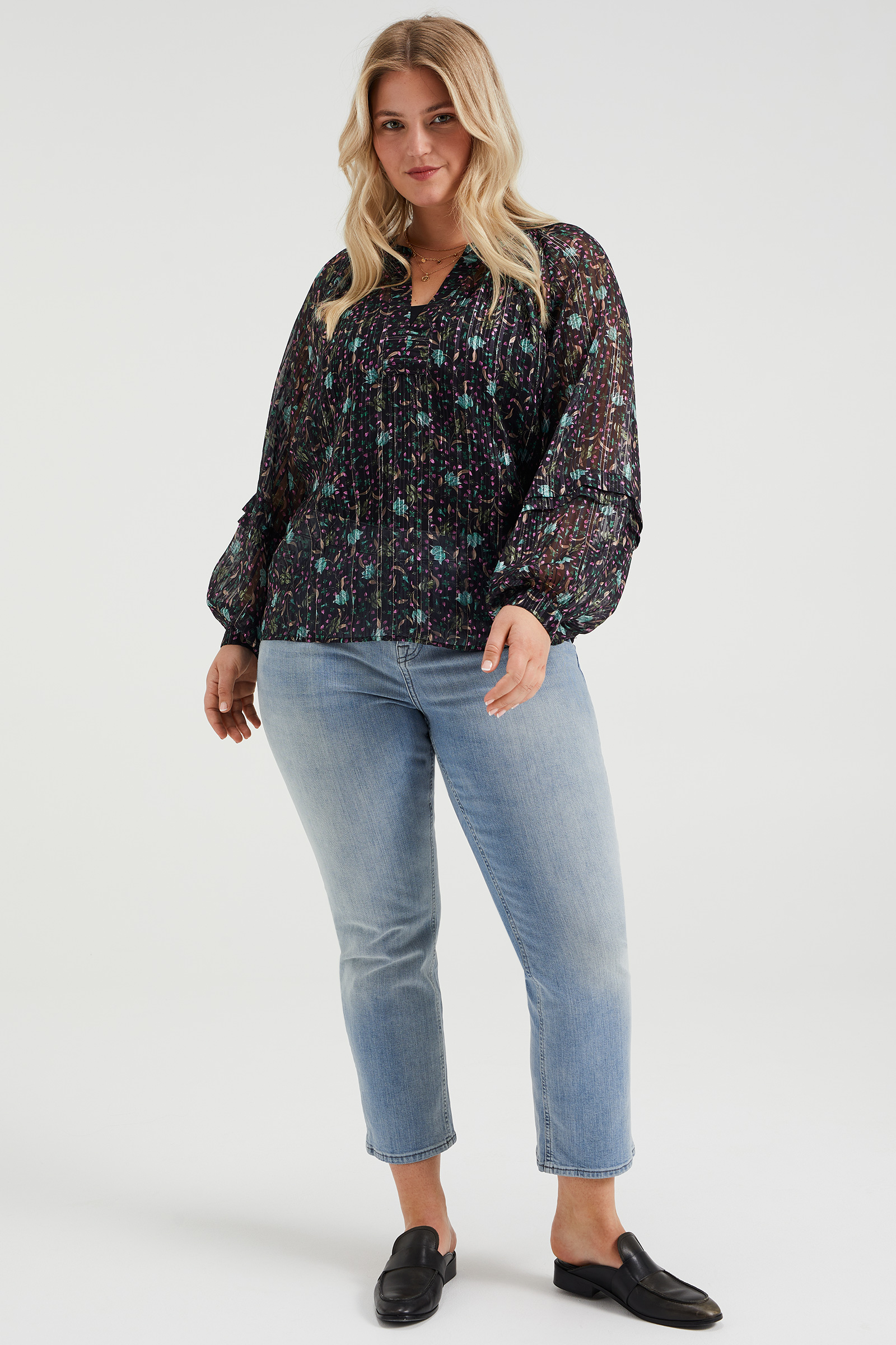 Dames high rise slim cropped jeans met stretch - Curve | wefashion.com