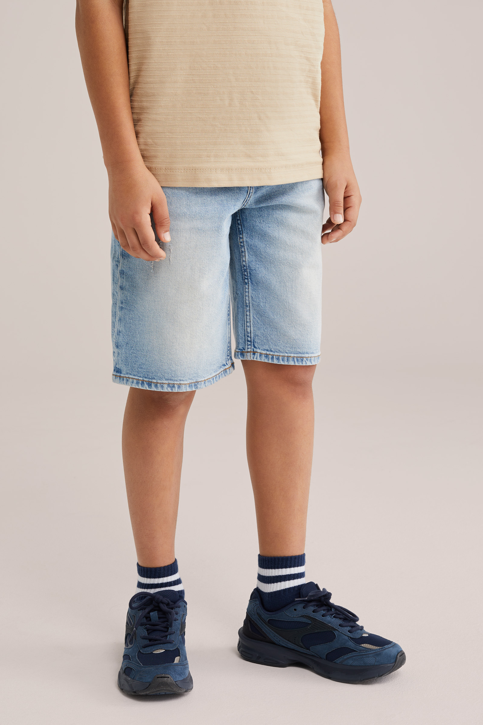Jongens loose fit denim short | wefashion.com