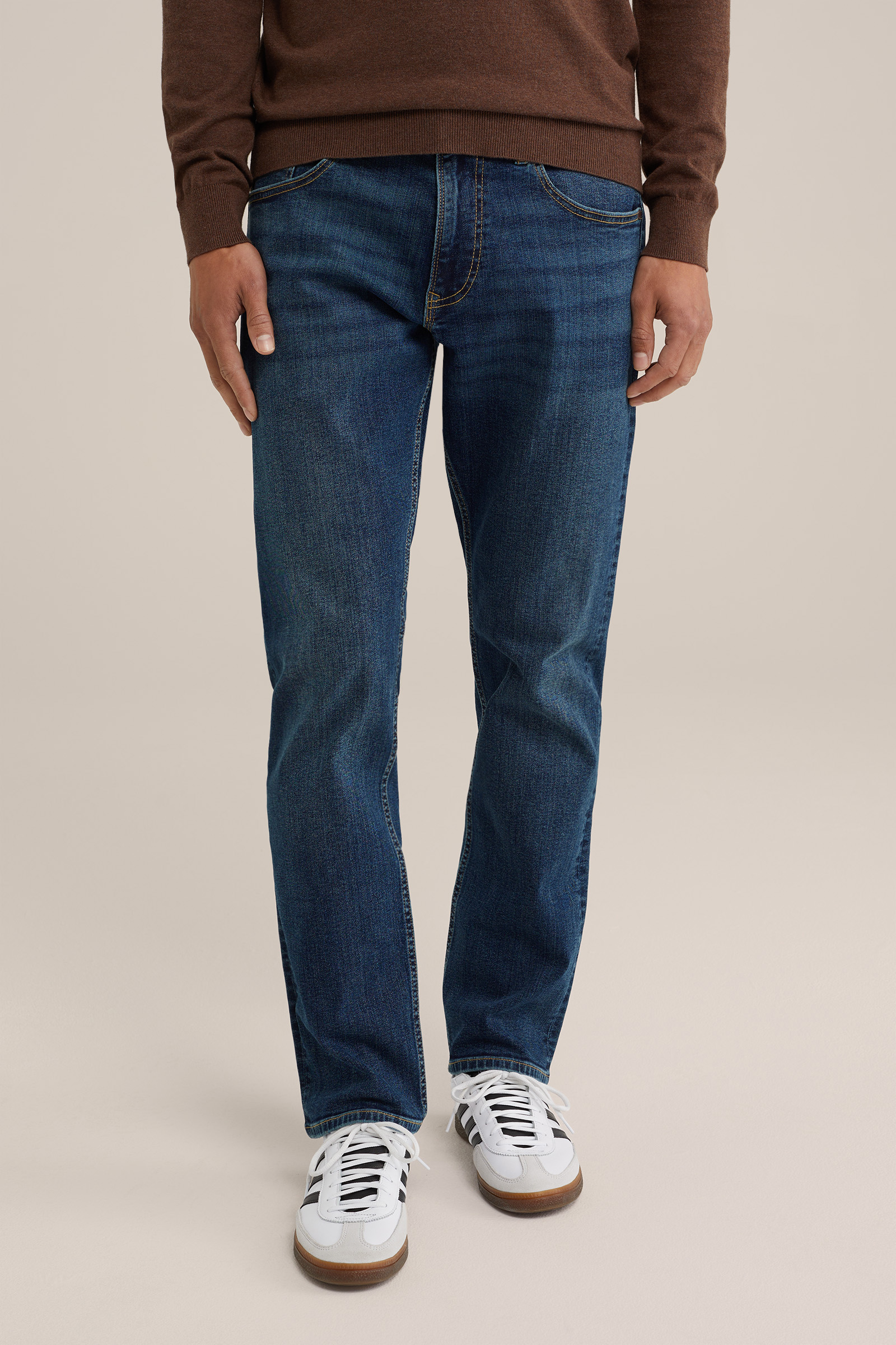 Heren regular fit jeans met medium stretch | wefashion.com