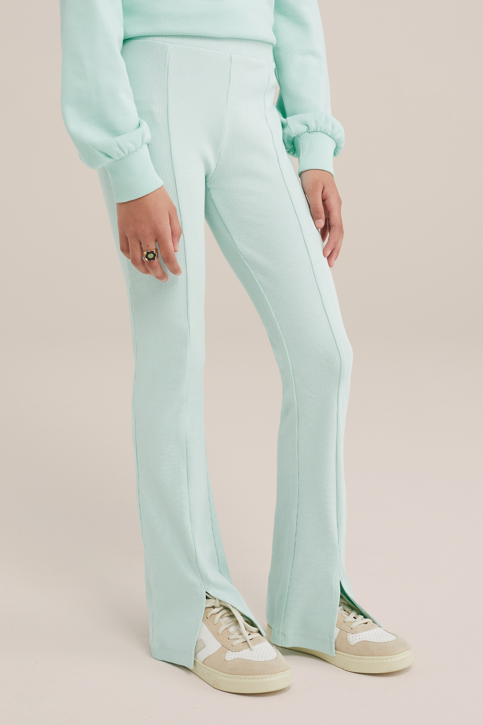 Meisjes flared legging met ribstructuur | wefashion.com
