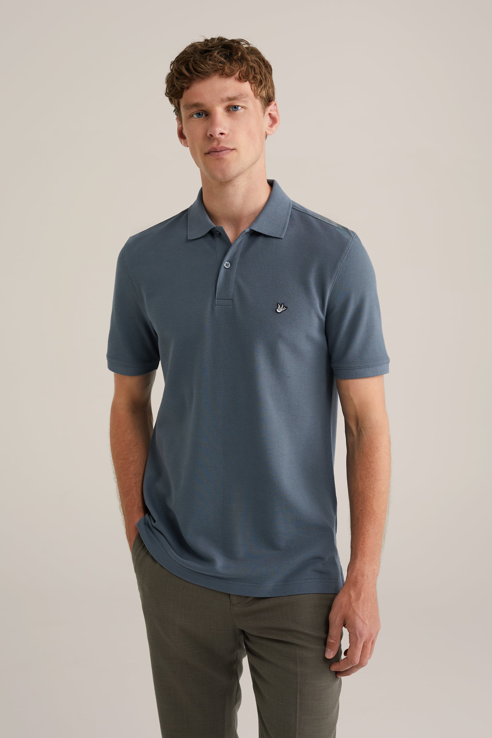 Polo slim fit homme à structure avec broderie | wefashion.com