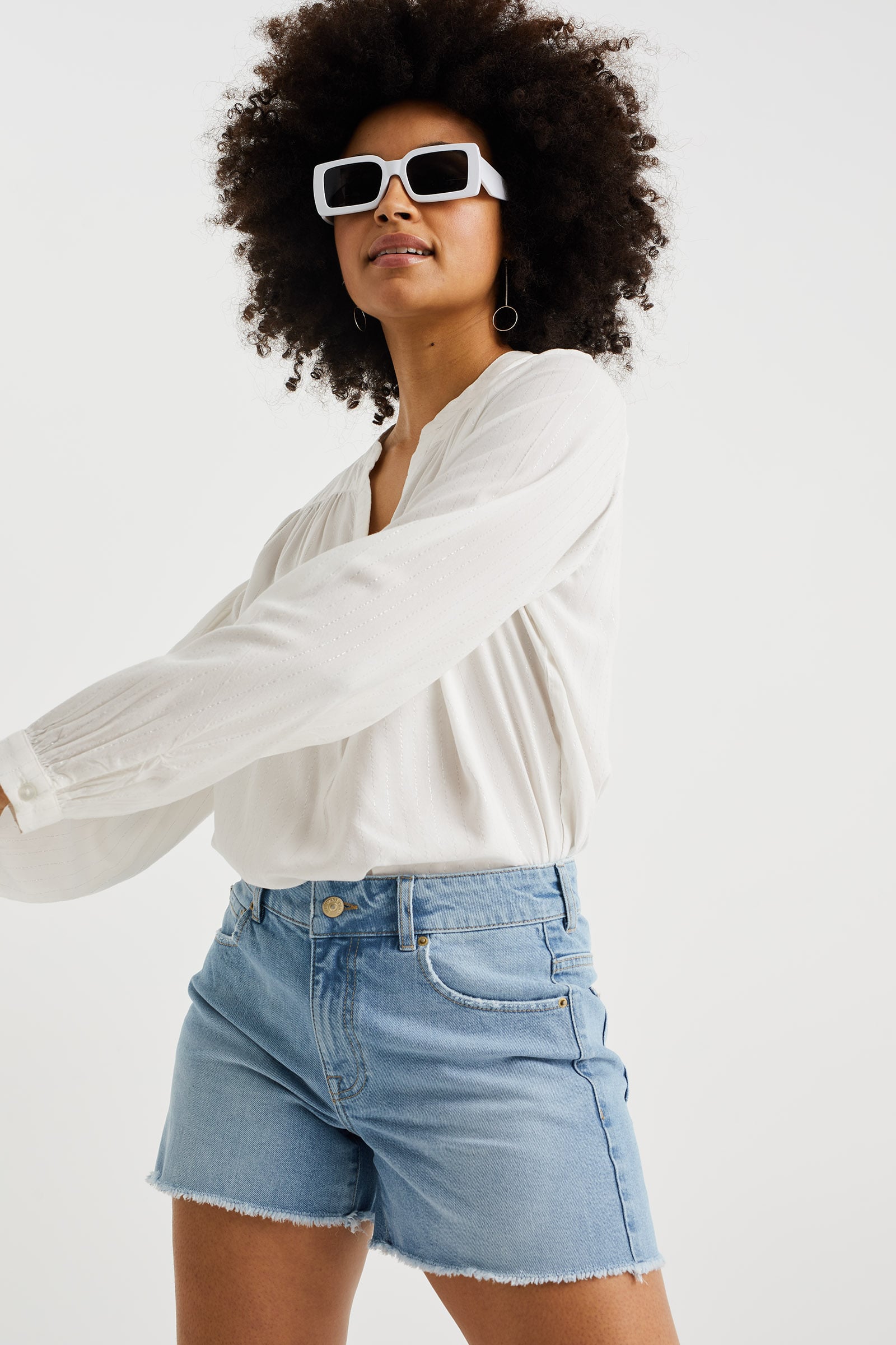 Dames high rise denimshort met comfort stretch | wefashion.com