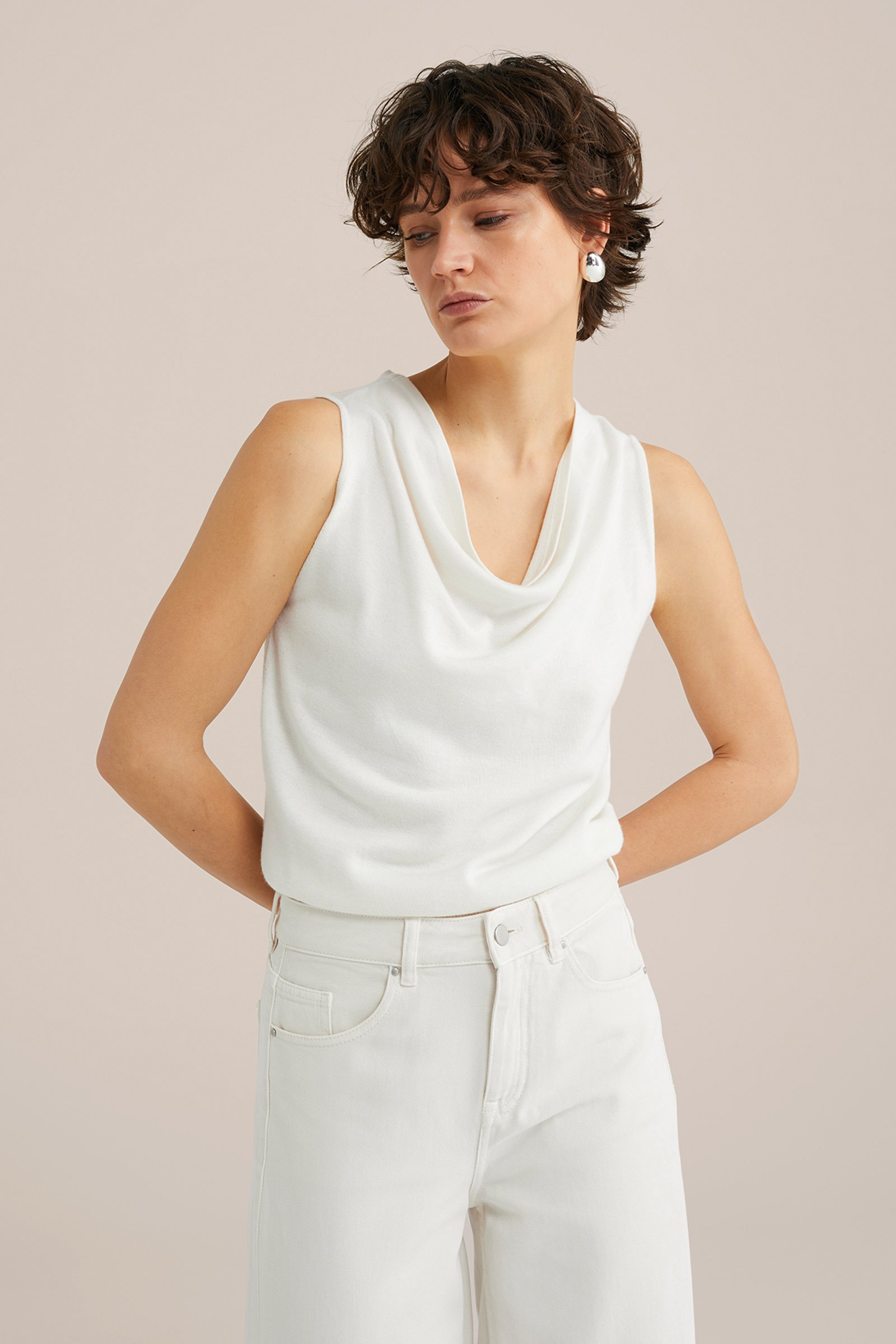 Dames top met gedrapeerde hals | wefashion.com